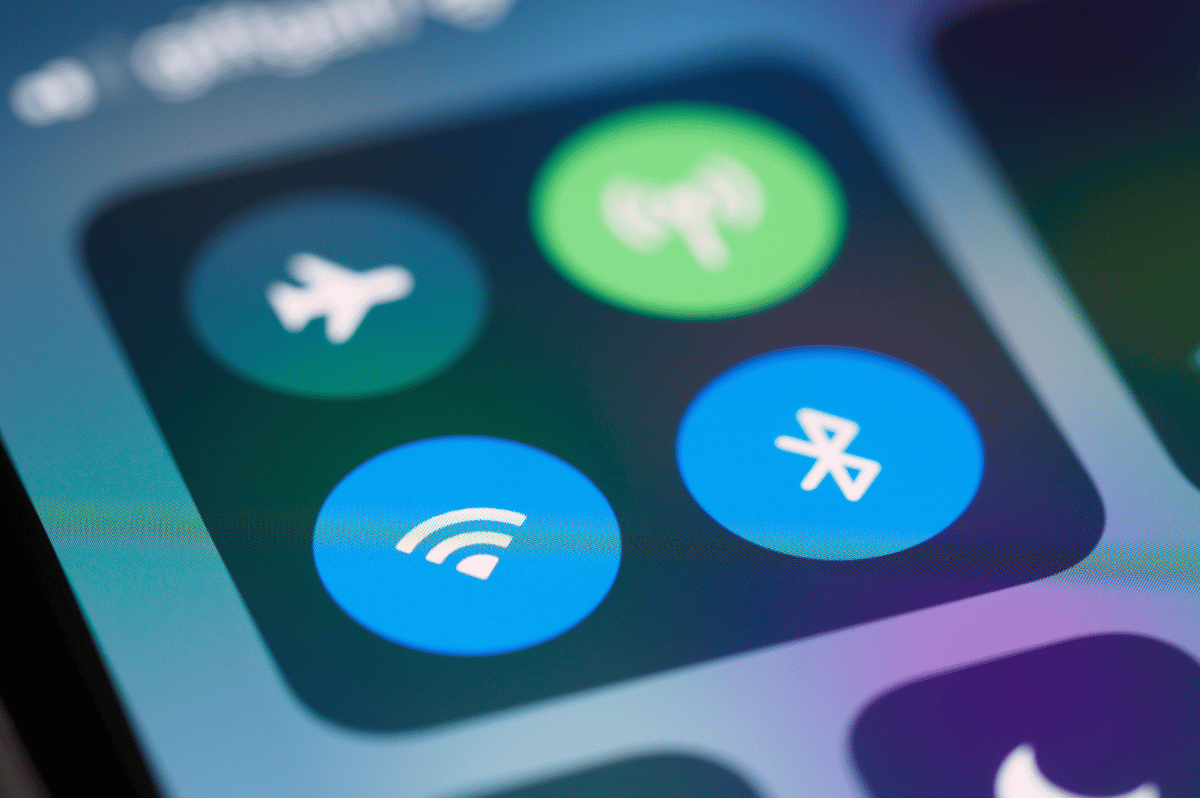 What is Bluejacking? - Portnox